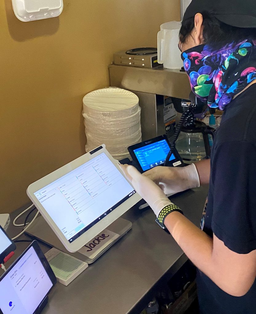 Casa Garcia cuts phone bill thanks to Ooma Connect Canada