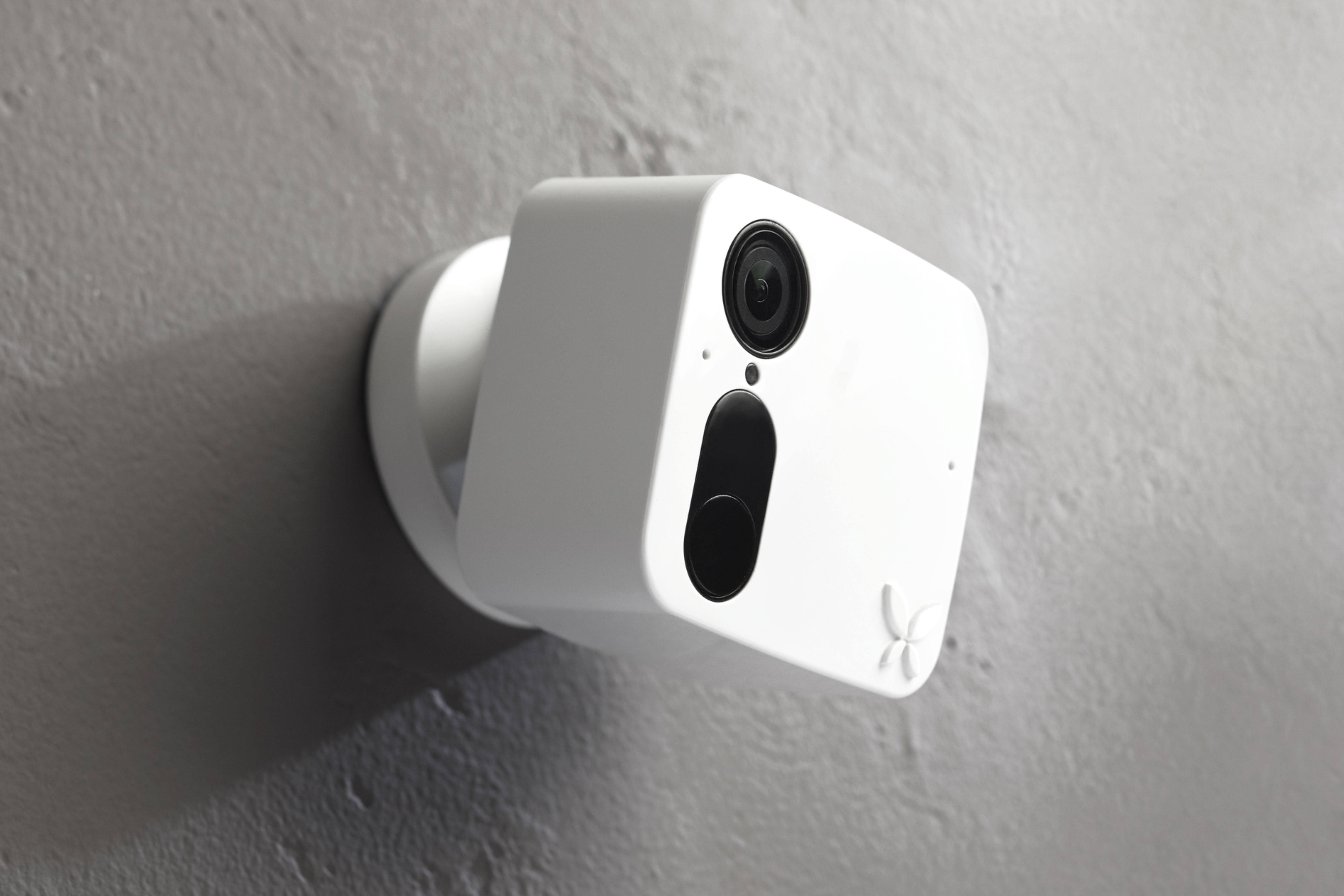 Beginners Guide To Security Camera Systems | Wireless Cam 101 | Ooma Canada